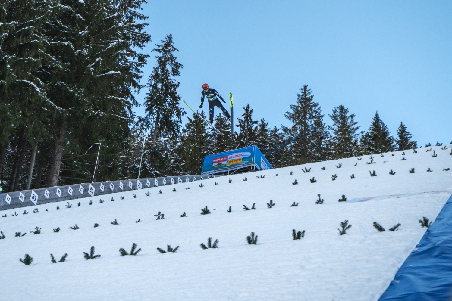 LIVE: Weltcup der Skispringer in Titisee-Neustadt - skispringen.com LIVE: Weltcup der Skispringer in Titisee-Neustadt - skispringen.com